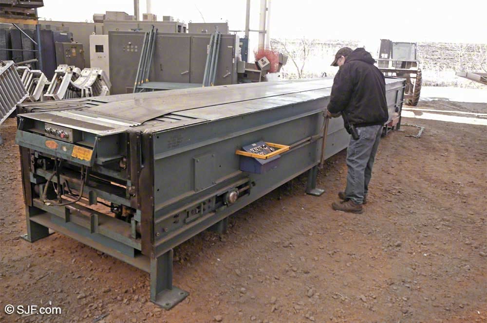 Telescoping & Extendable Conveyors For Sale Near Me | SJF.com